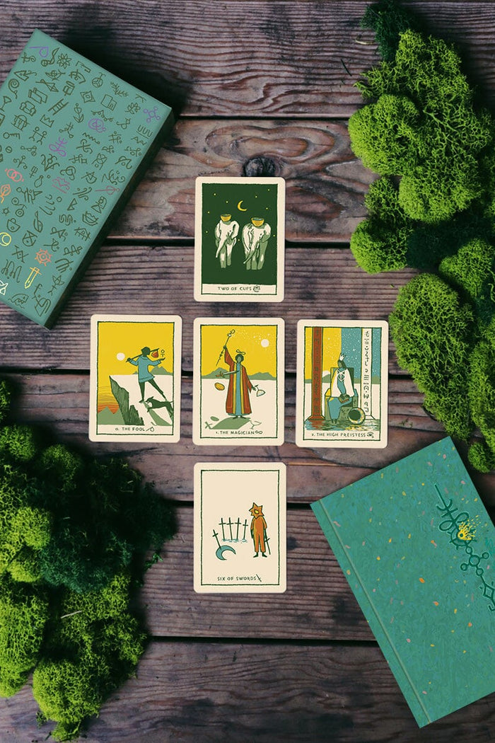 Strawberry Moon Tarot Spread: Overcome Creative Blocks – Prisma Visions